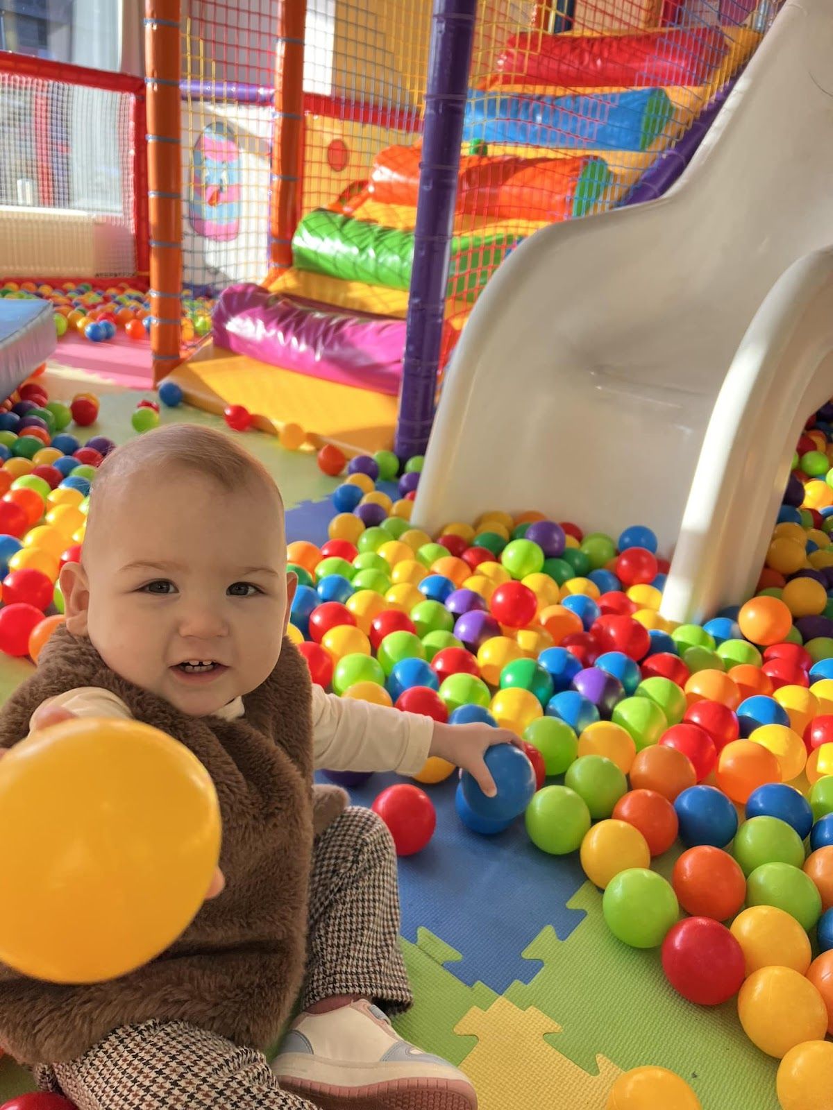 Circus Bruul - Uit Met Kinderen